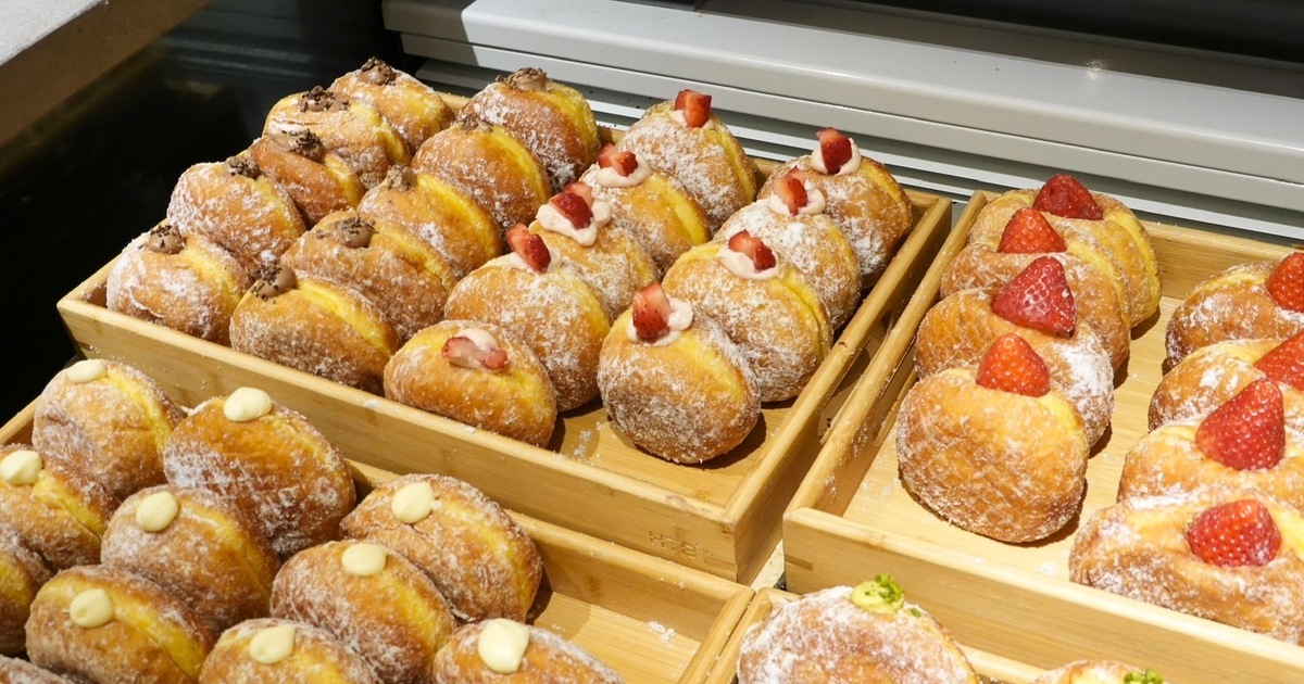 【東京都:自由が丘】もちもち食感がくせになる生ドーナツ専門店！「We Love Donut自由が丘」 | MORE